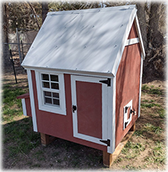 Medium Hen Hut Chicken Coop